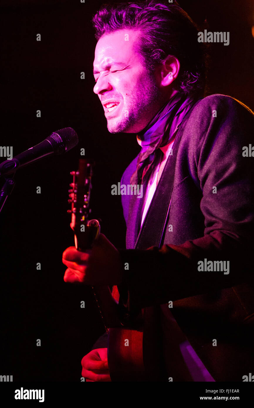 Adam Singer High Resolution Stock Photography and Images - Alamy
