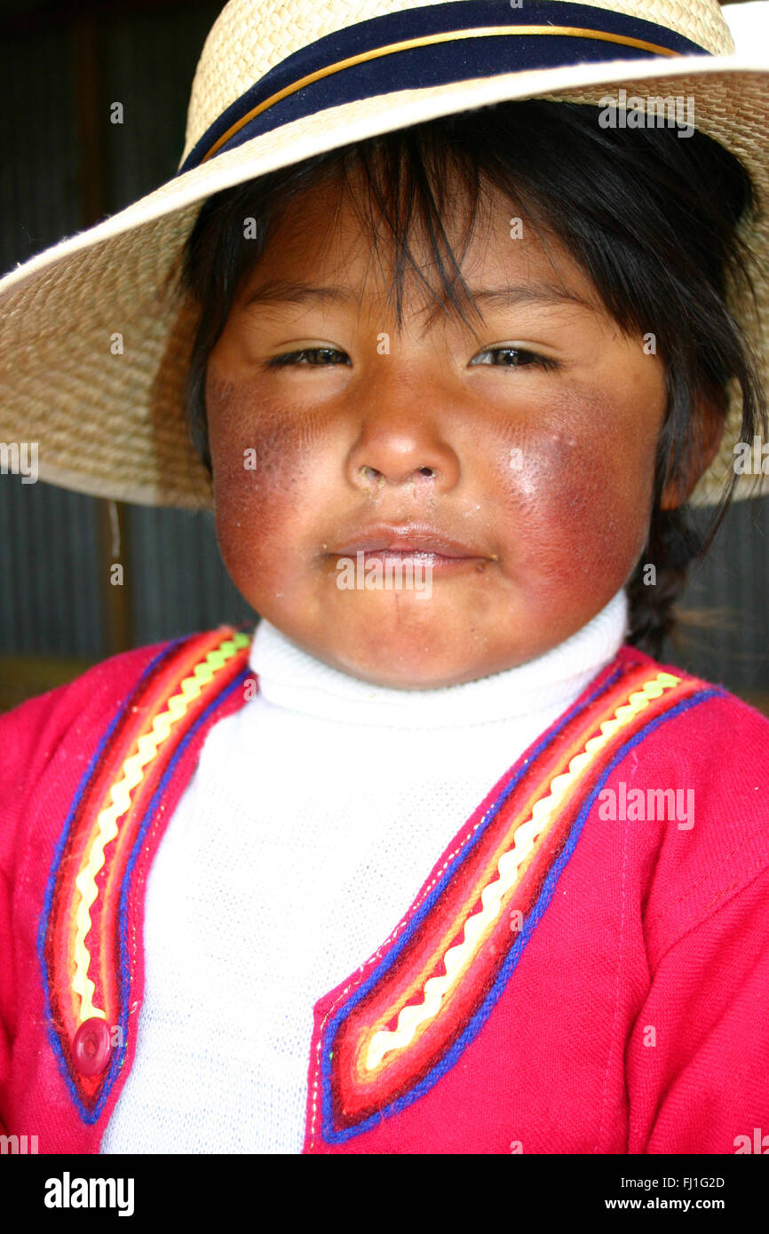 Portrait of Peruvian girl in Sillustani , Peru Stock Photo - Alamy