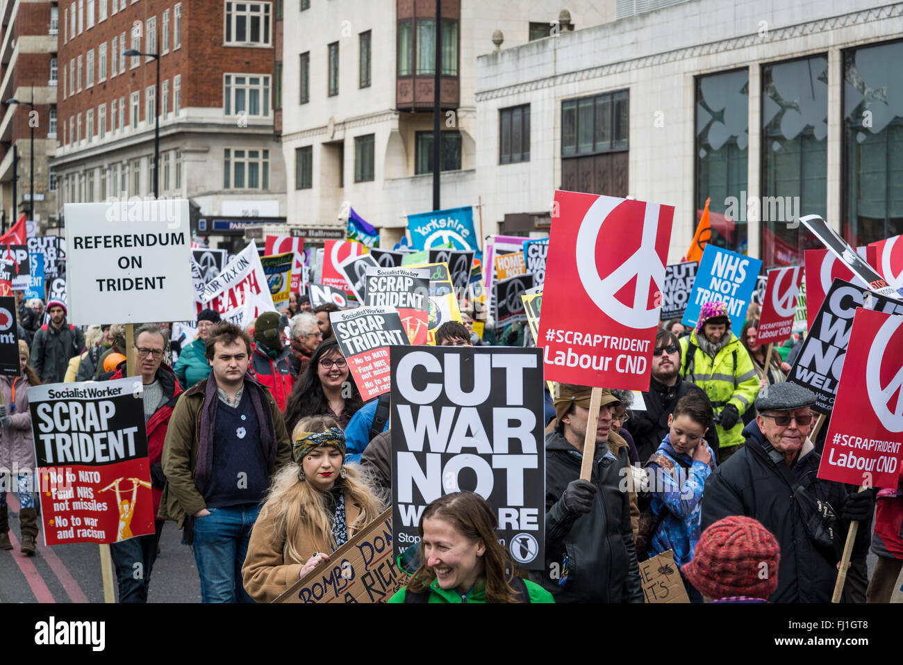 London cnd banner hi-res stock photography and images - Alamy