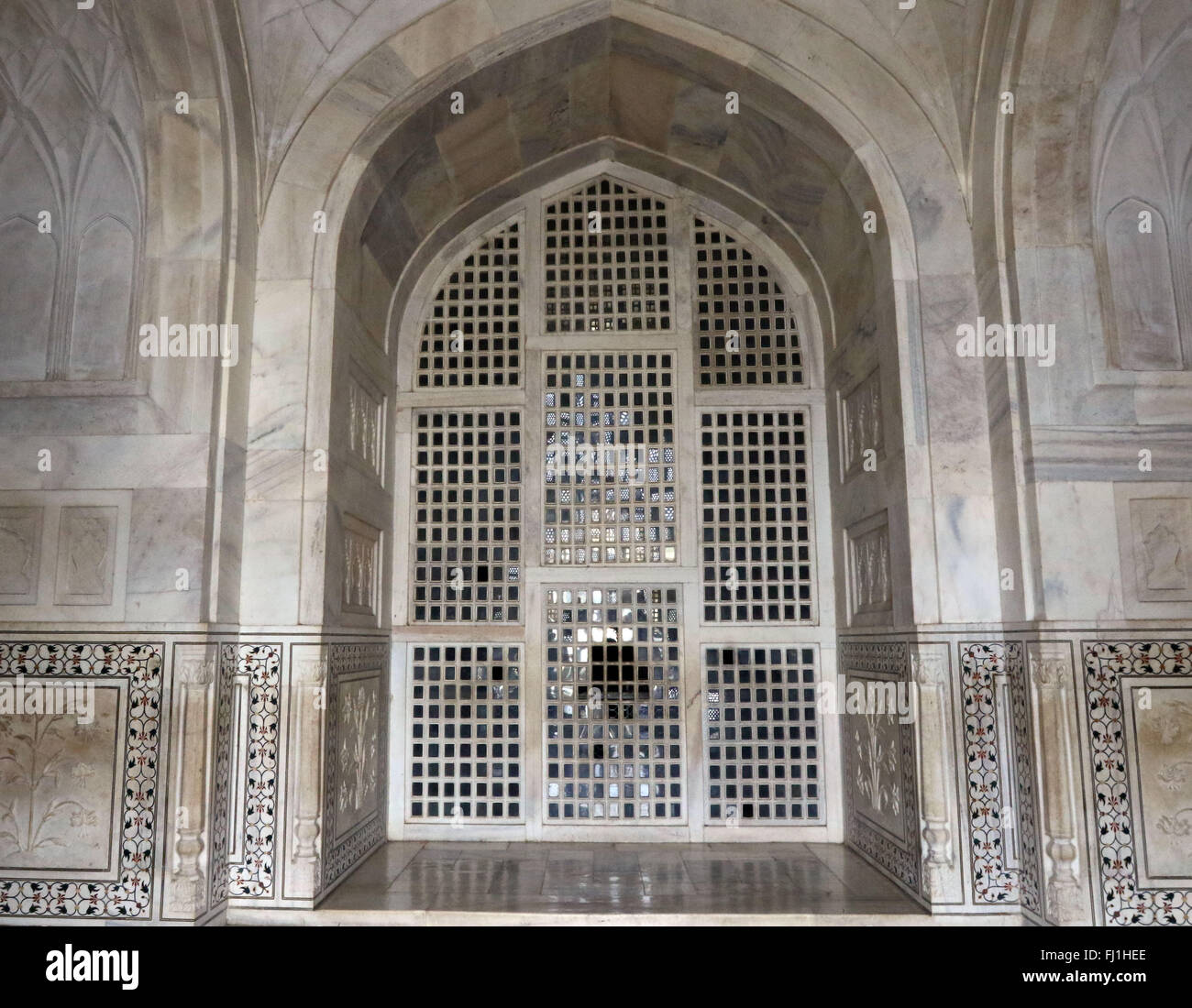 Taj Mahal marble Art Flowers Plants carving on Taj Mahal Marble Tiles ...
