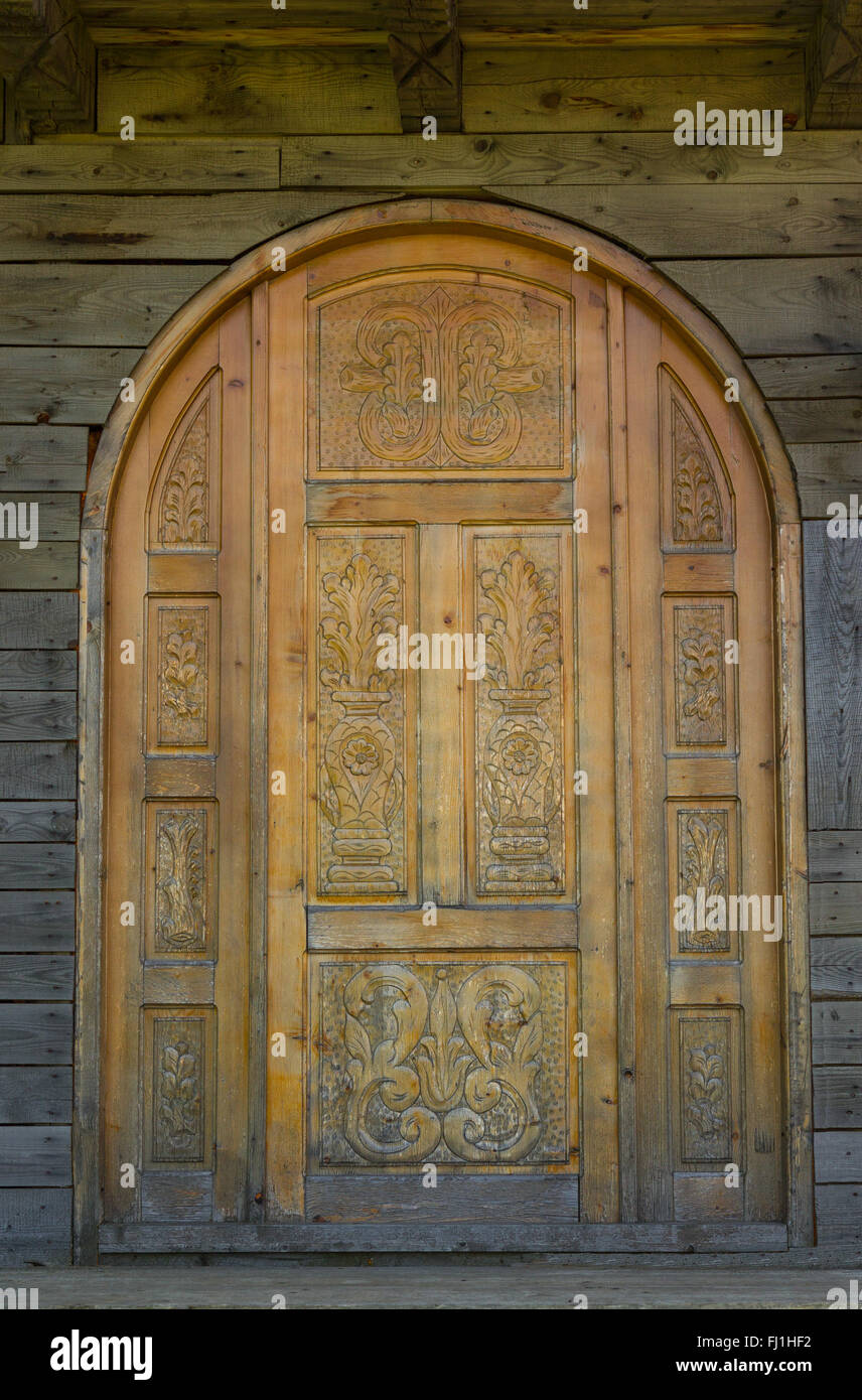 Gold carving carved hi-res stock photography and images - Alamy