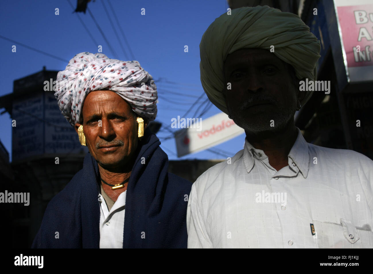 Rajasthani men dress hi-res stock photography and images - Alamy