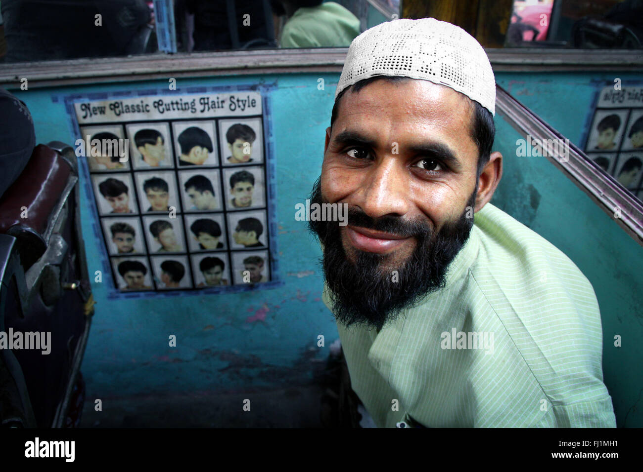 Muslim with beard hi-res stock photography and images - Alamy