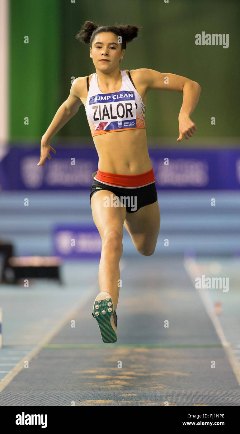 Laura zialor hi-res stock photography and images - Alamy