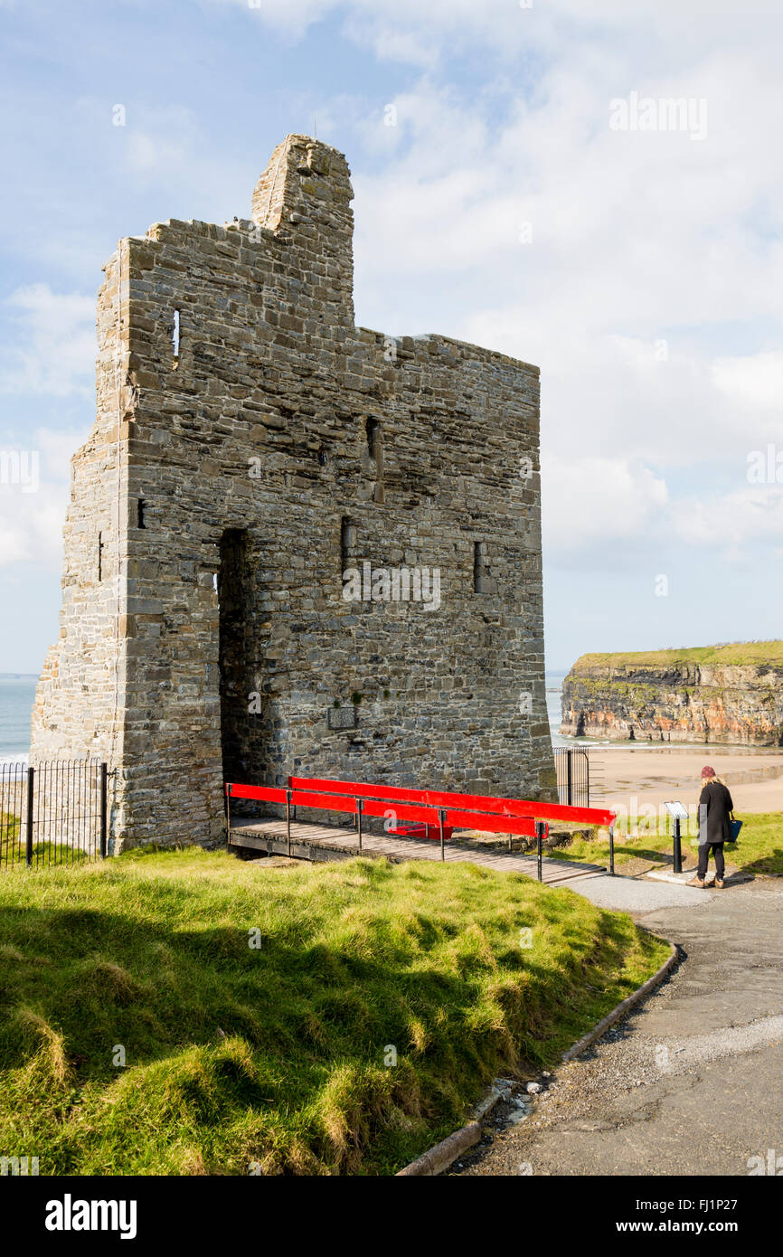 County kerry castle hi-res stock photography and images - Alamy