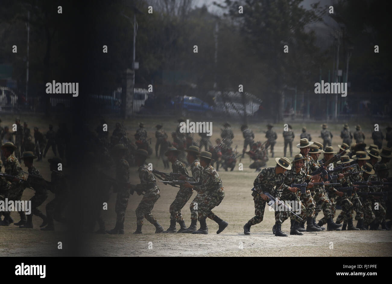 Nepalese army personnel hi-res stock photography and images - Alamy