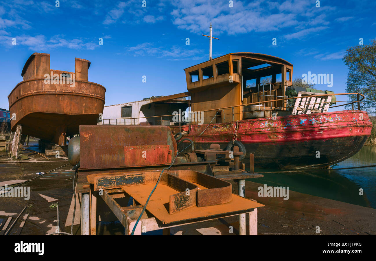 Rusting iron hi-res stock photography and images - Alamy