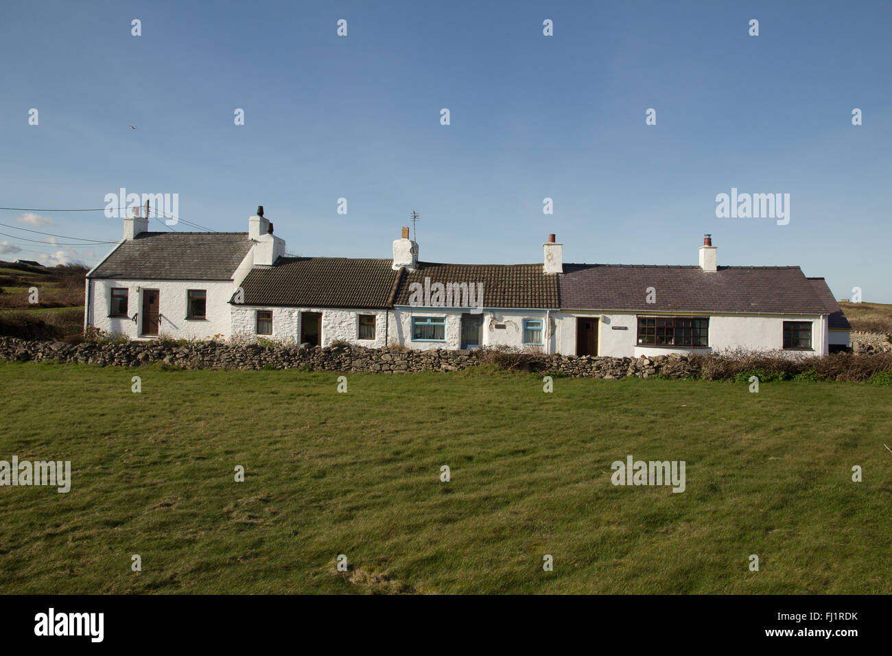 Row of Cottages, Moelfre, Anglesy Stock Photo - Alamy