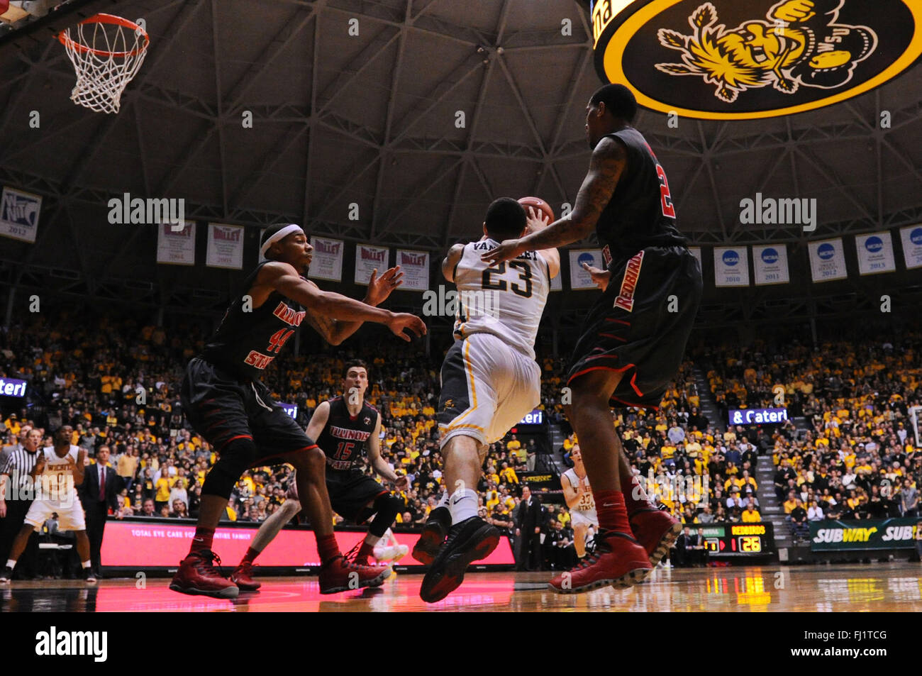 Wichita, Kansas, USA. 27th Feb, 2016. Wichita State Shockers guard Evan ...