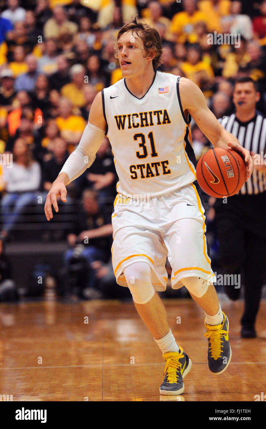 Illinois redbirds hi-res stock photography and images - Alamy