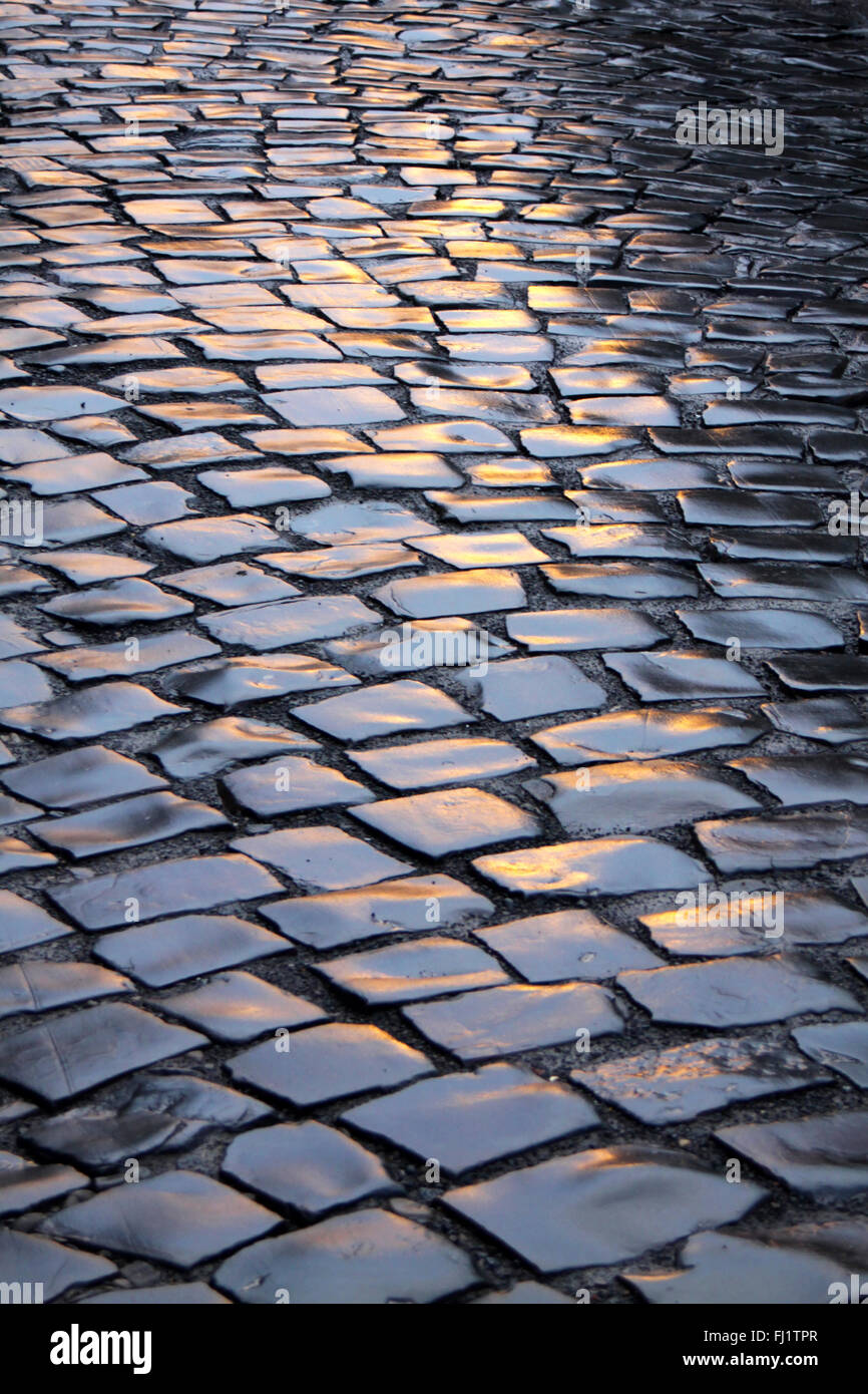 Wet pavement stone blocks hi-res stock photography and images - Alamy