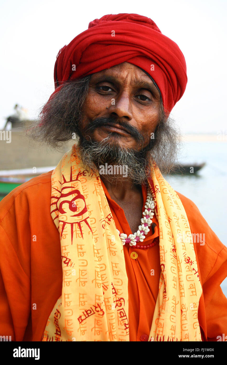 Indian man holy hi-res stock photography and images - Alamy