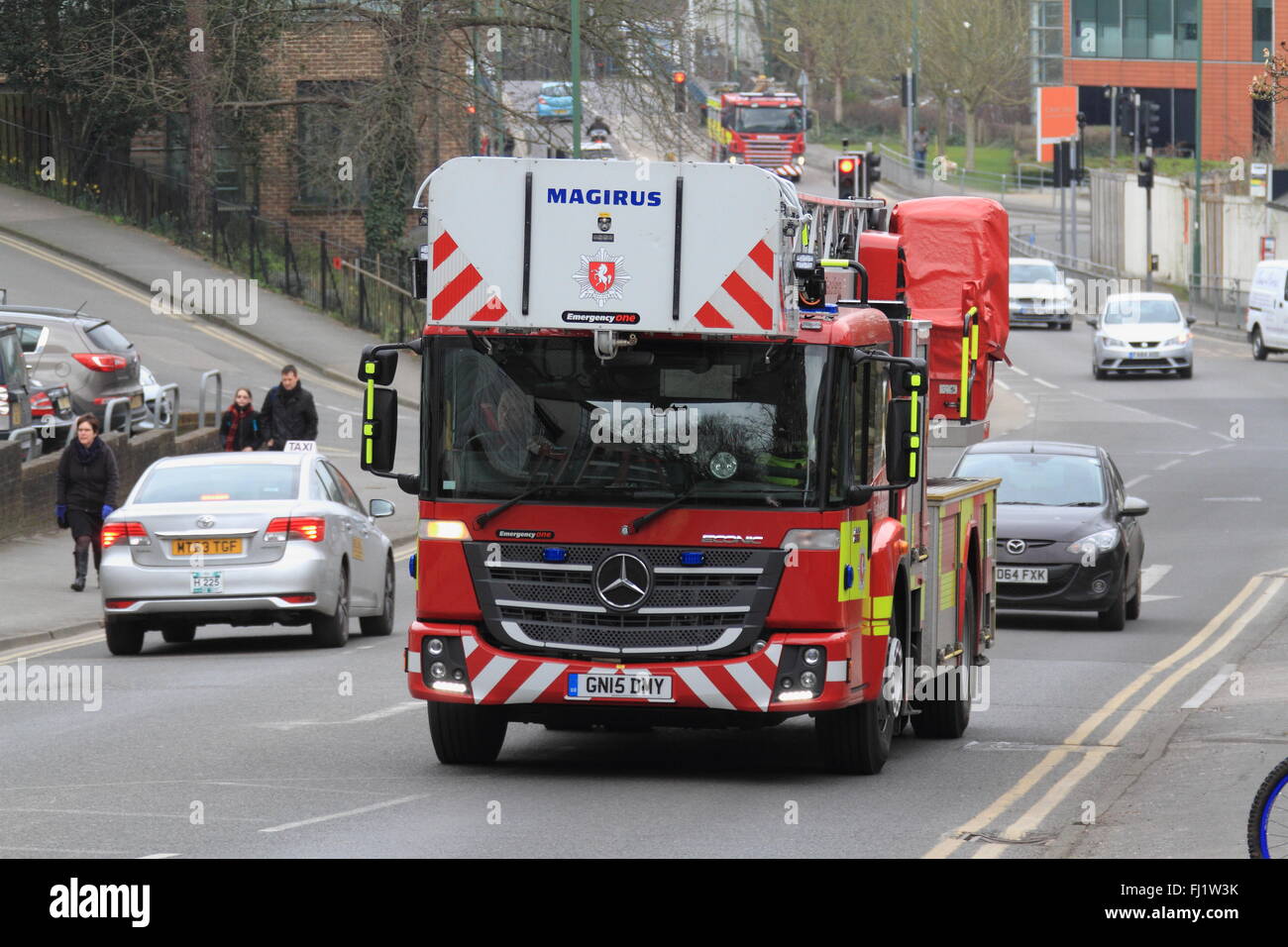 Saturday 26/02/2016 Five fire engines, around 25 firefighters and a ...