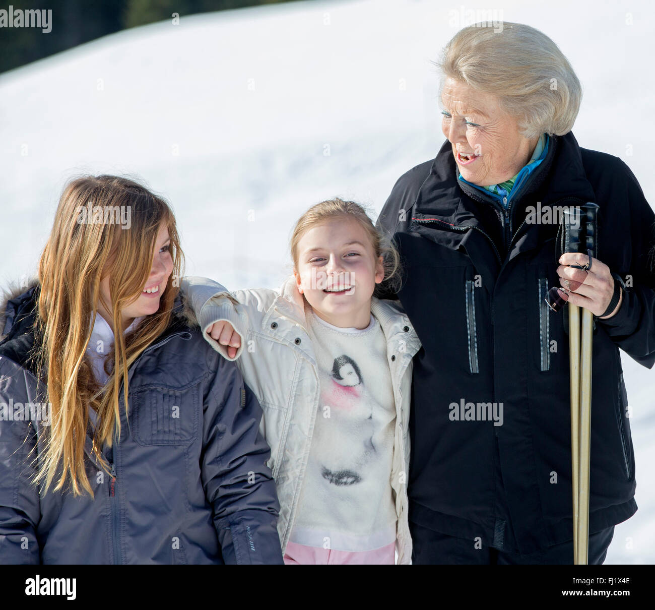 Princess Alexia of The Netherlands breaks her leg while skiing, after ...