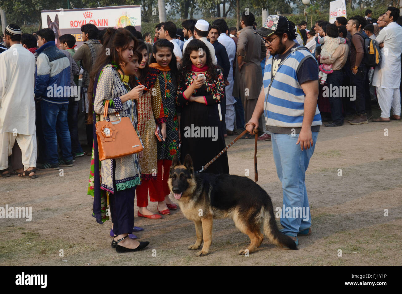 Pakistani People with their pets participating in Dog Show "Royal ...