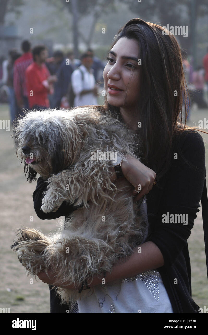 Pakistani People with their pets participating in Dog Show "Royal ...