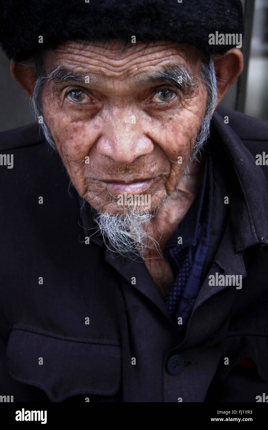 china portrait face people eyes Stock Photo - Alamy