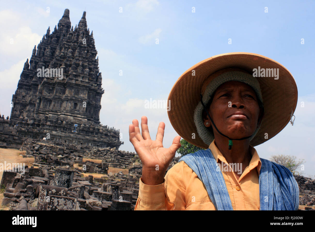 Tribes of indonesia hi-res stock photography and images - Alamy