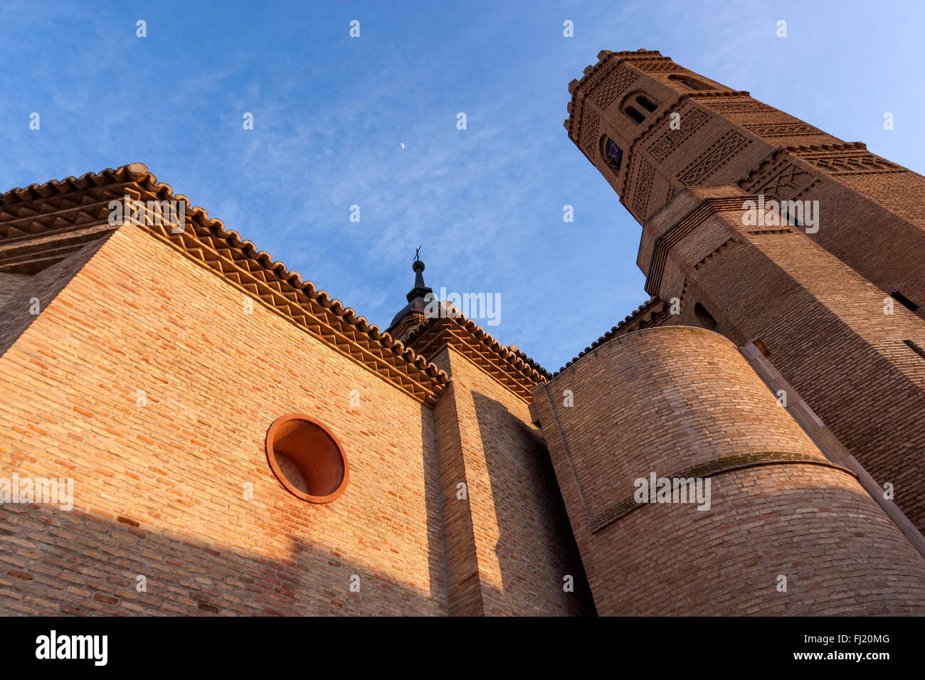Spain mudéjar church brick hi-res stock photography and images - Alamy