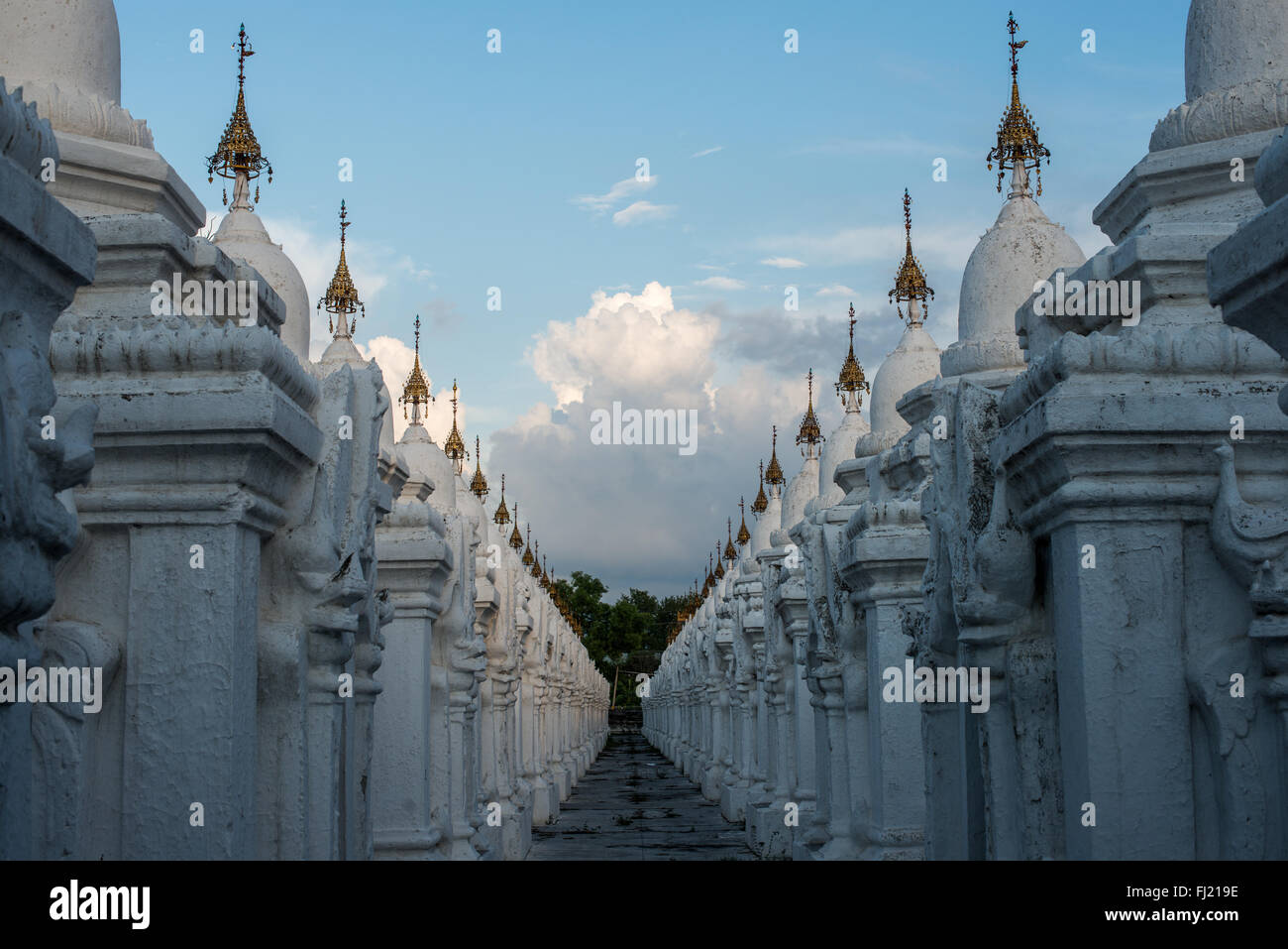 Buddhist marble inscriptions hi-res stock photography and images - Alamy