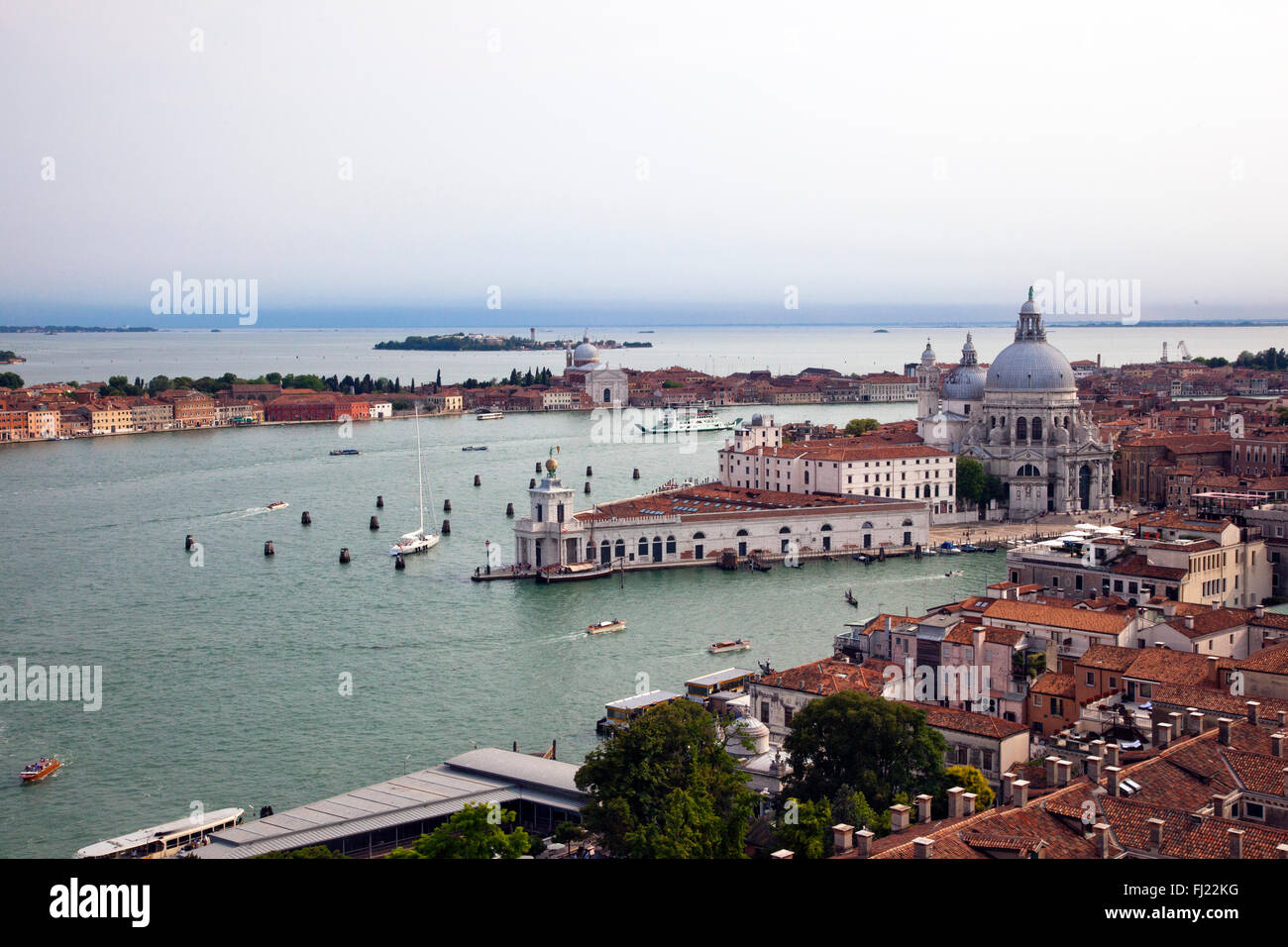 Beautiful grand canal view hi-res stock photography and images - Alamy