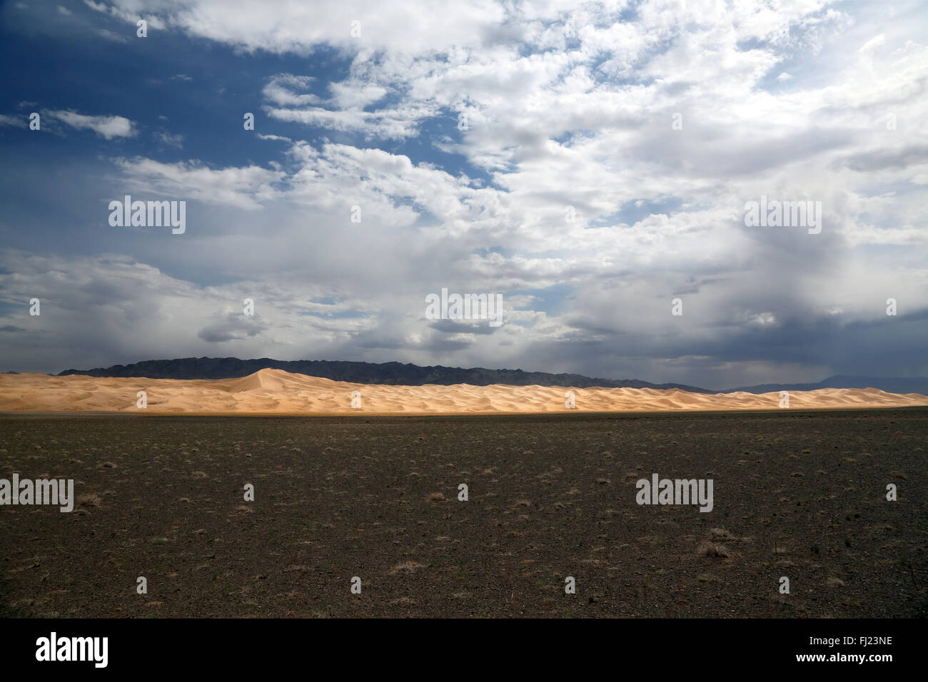 Mongolia Gobi Desert Landscape High Resolution Stock Photography and ...