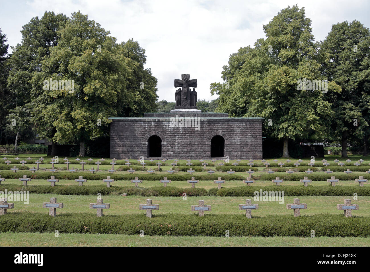 Crosses german graves hi-res stock photography and images - Alamy