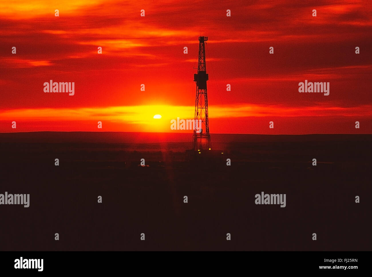 Wellhead natural gas with engine hi-res stock photography and images ...