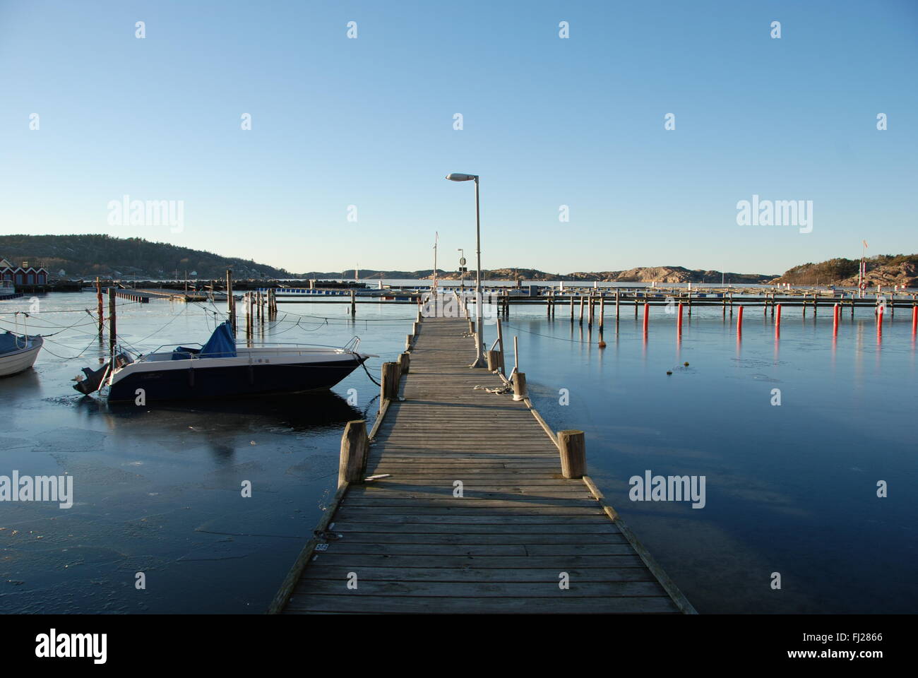 Empty wharf in winter Stock Photo - Alamy