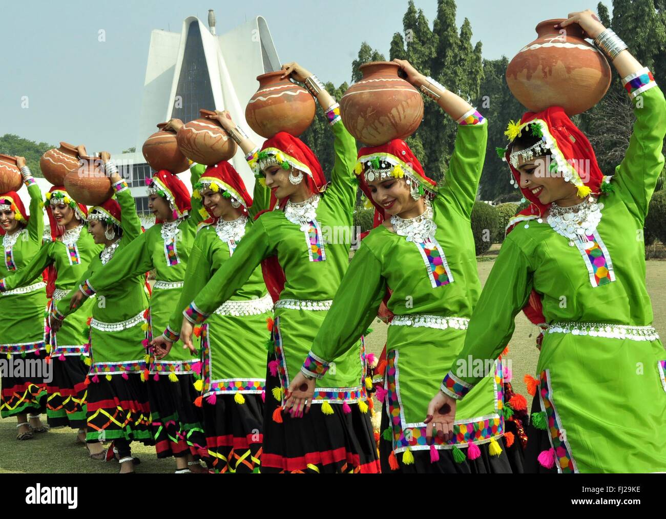 Sansi hi-res stock photography and images - Alamy