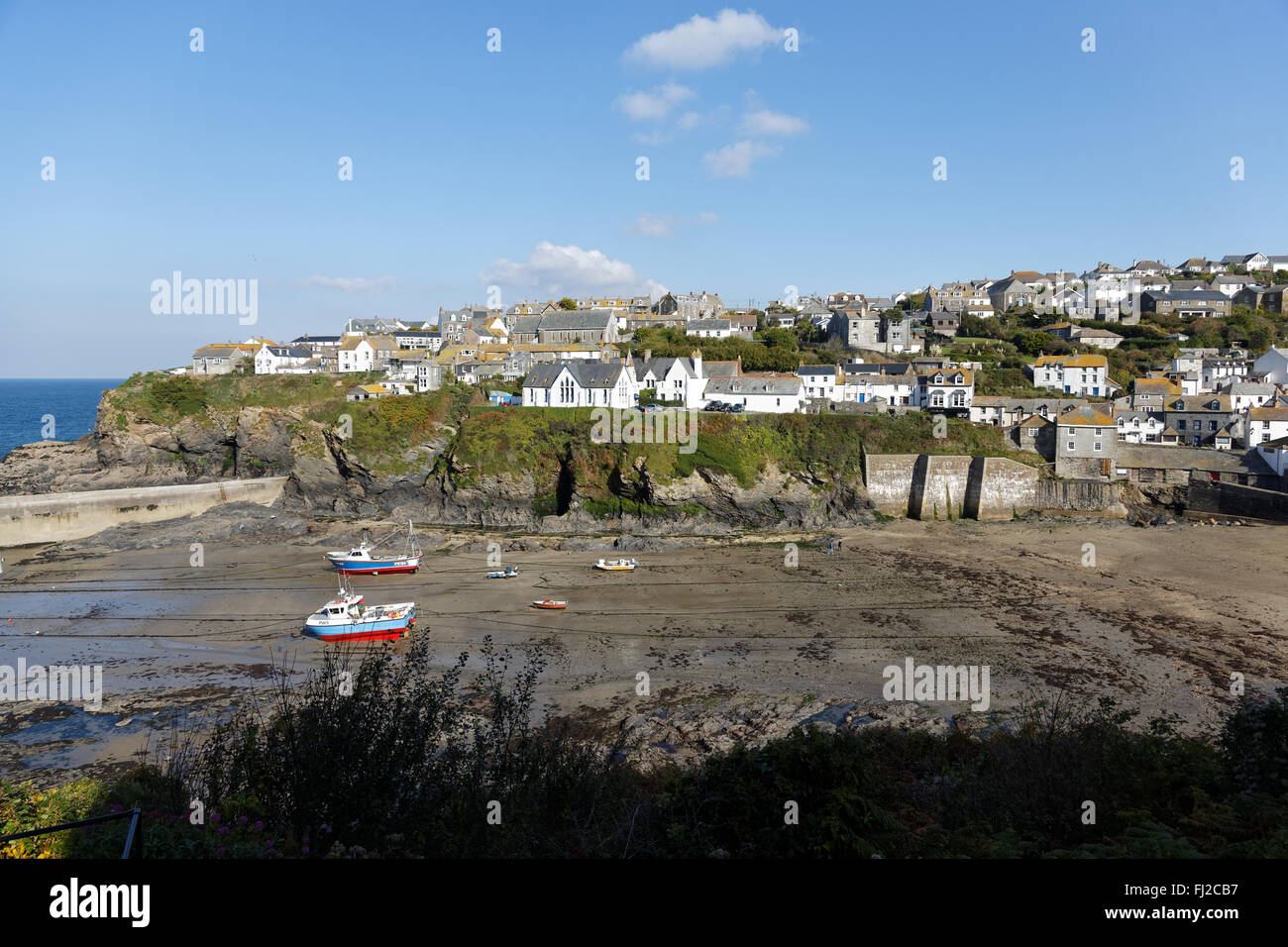 Port rocks travel uk hi-res stock photography and images - Alamy