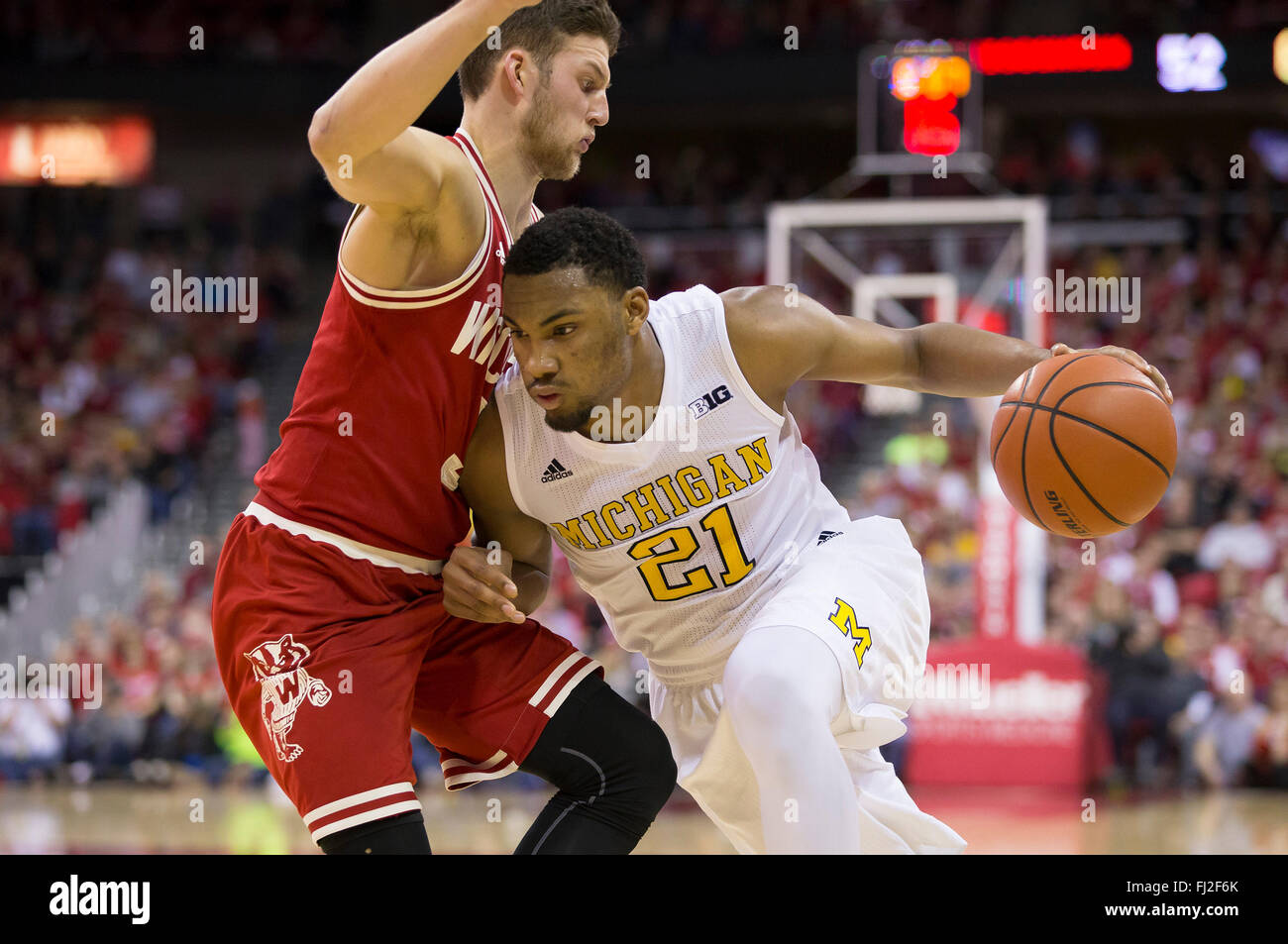 Madison, WI, USA. 28th Feb, 2016. Michigan Wolverines guard Zak Irvin ...