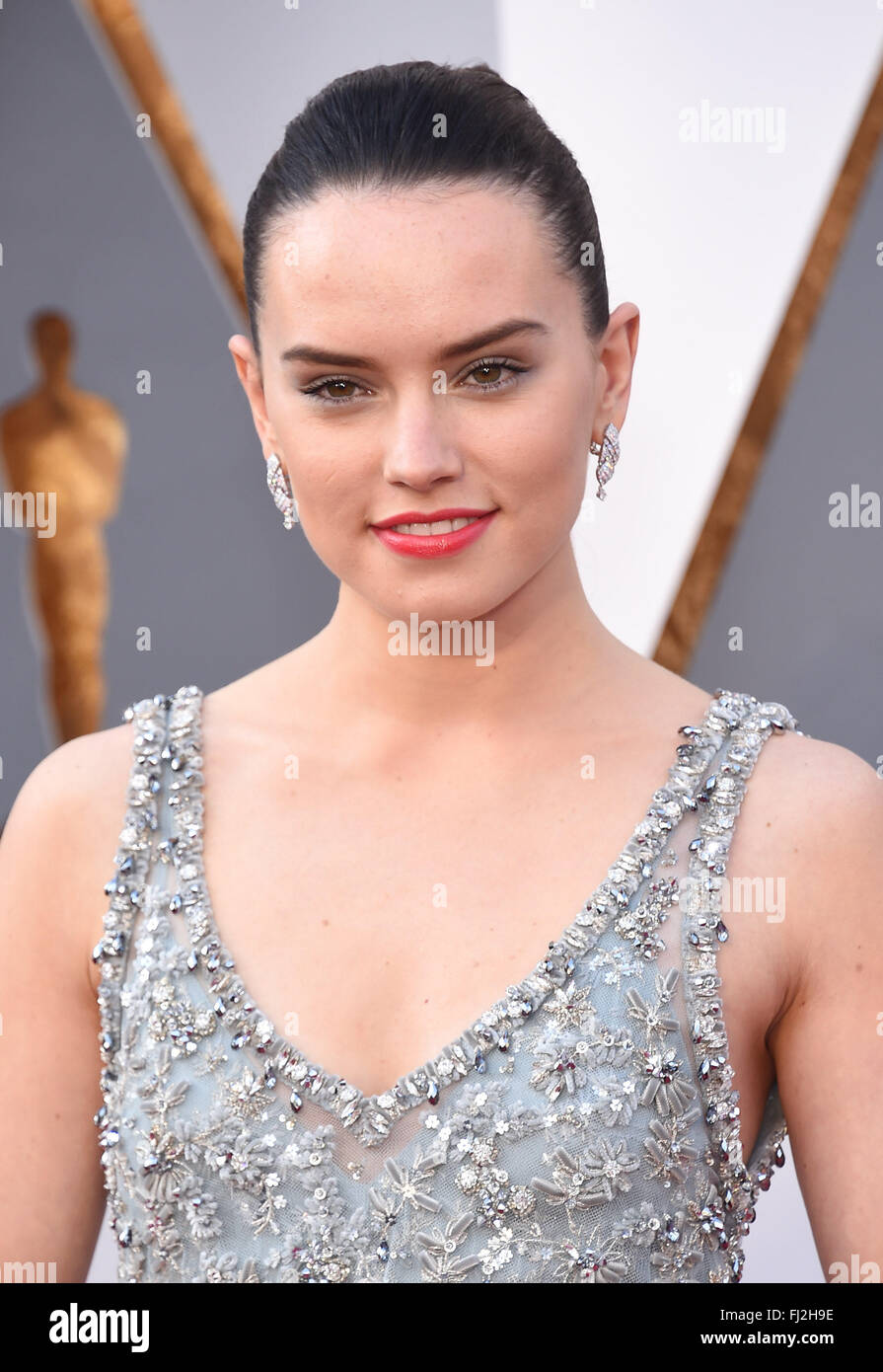 Hollywood, California, USA. 28th Feb, 2016. Actress DAISY RIDLEY ...