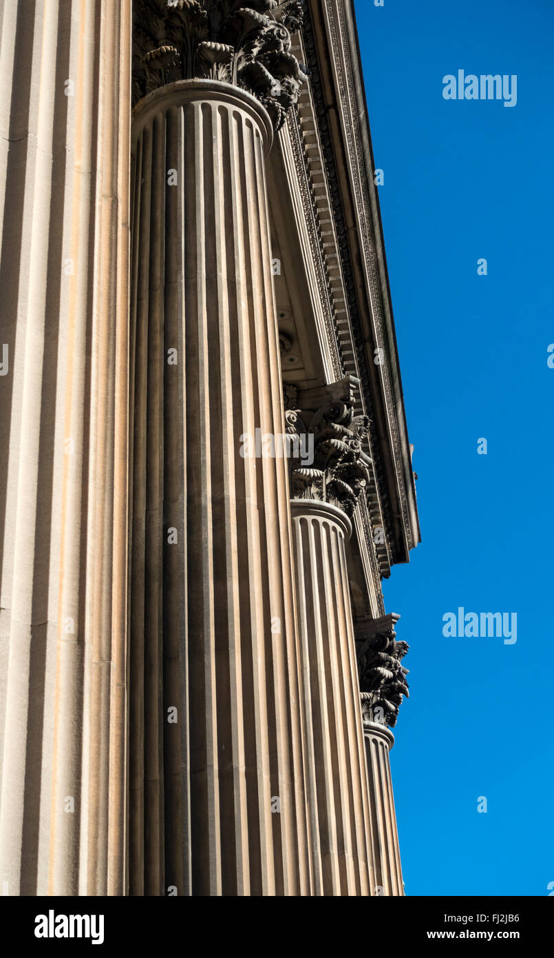 Bank Columns Stock Photos & Bank Columns Stock Images - Alamy
