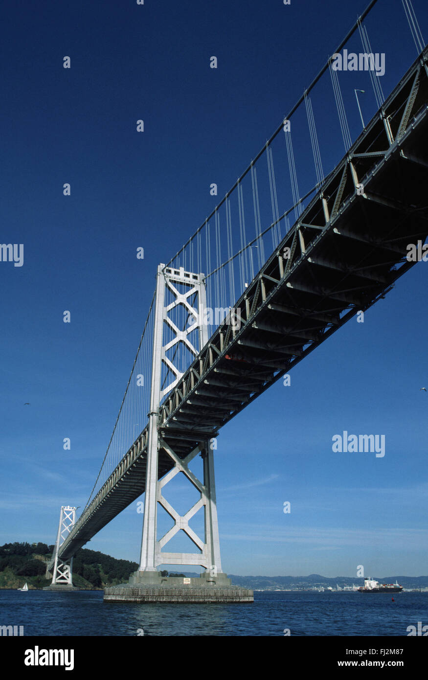 San fran bay oil hi-res stock photography and images - Alamy