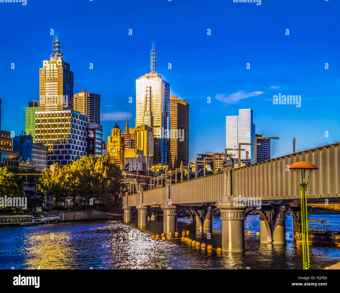 Sandridge Bridge is a historic former railway bridge now a pedestrian ...