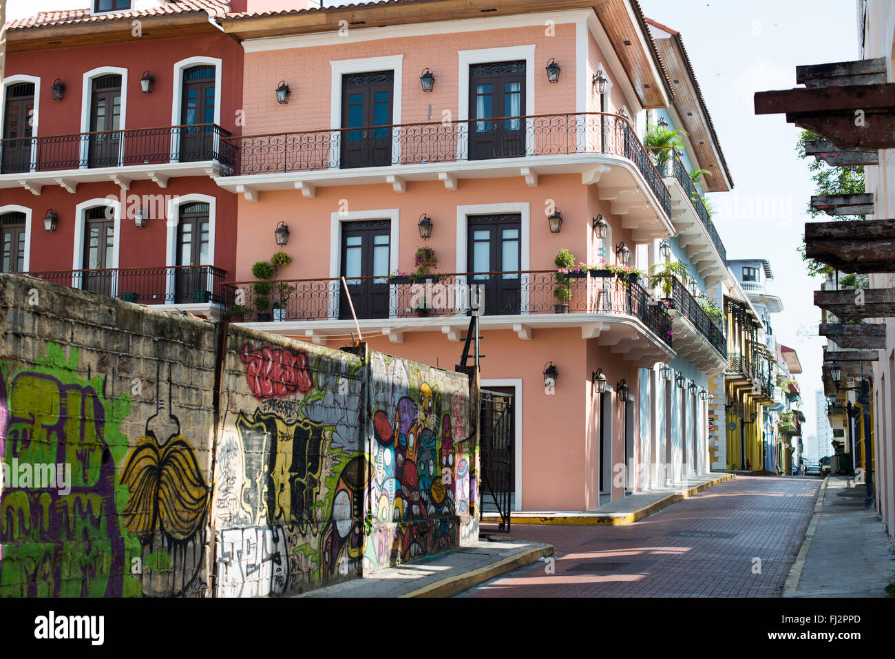 Spanish Colonial Architecture City Guide To Santa Barbara, California: