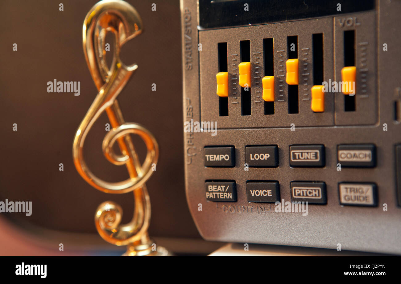 Recording level hi-res stock photography and images - Alamy