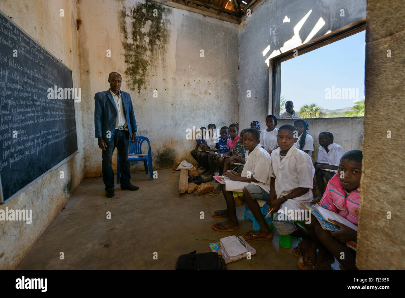 A rural school, Angola, Africa Stock Photo - Alamy