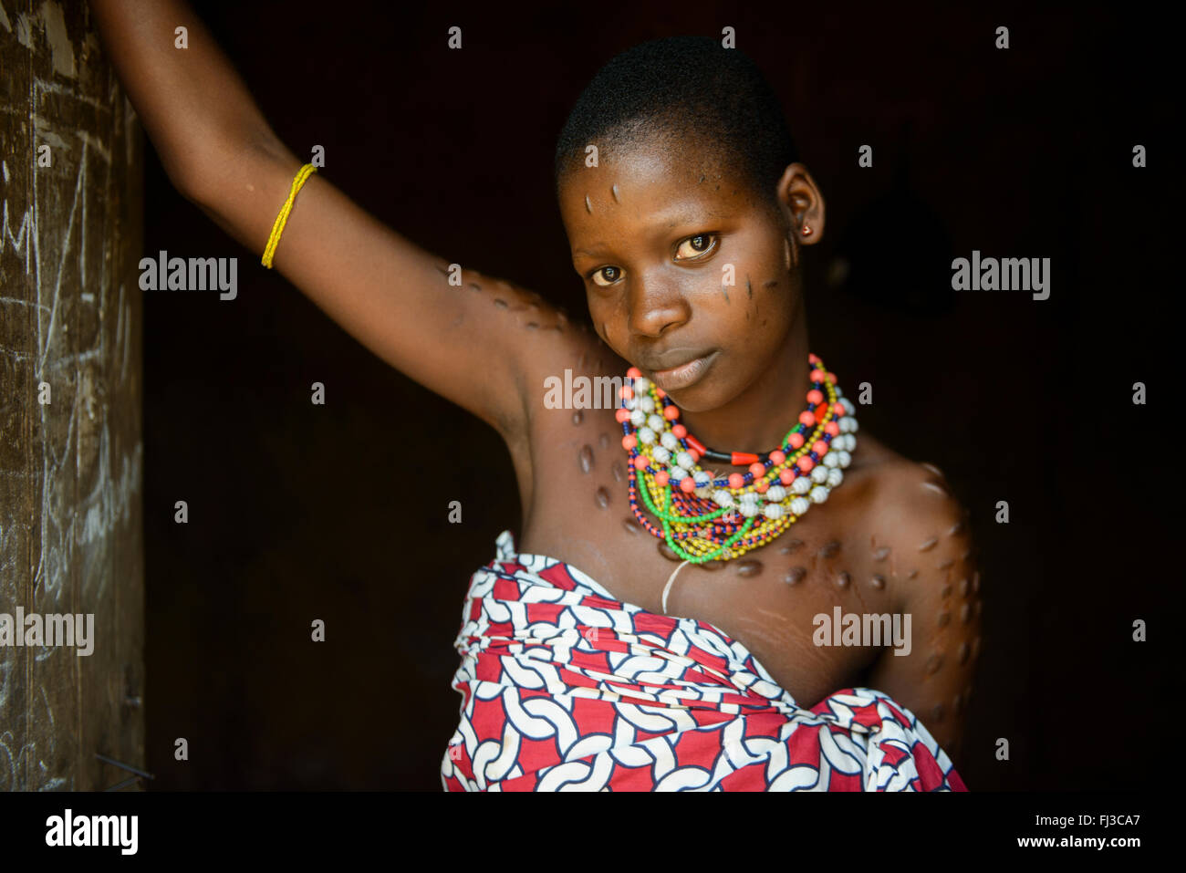 Ritual africa scarification hi-res stock photography and images - Alamy
