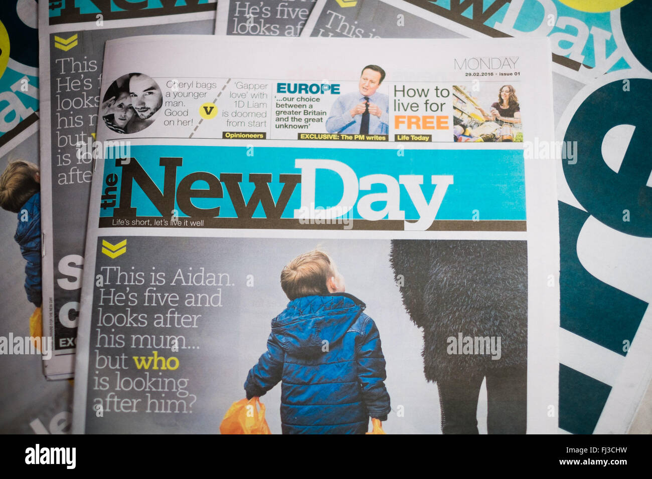 Defunct newspaper hi-res stock photography and images - Alamy