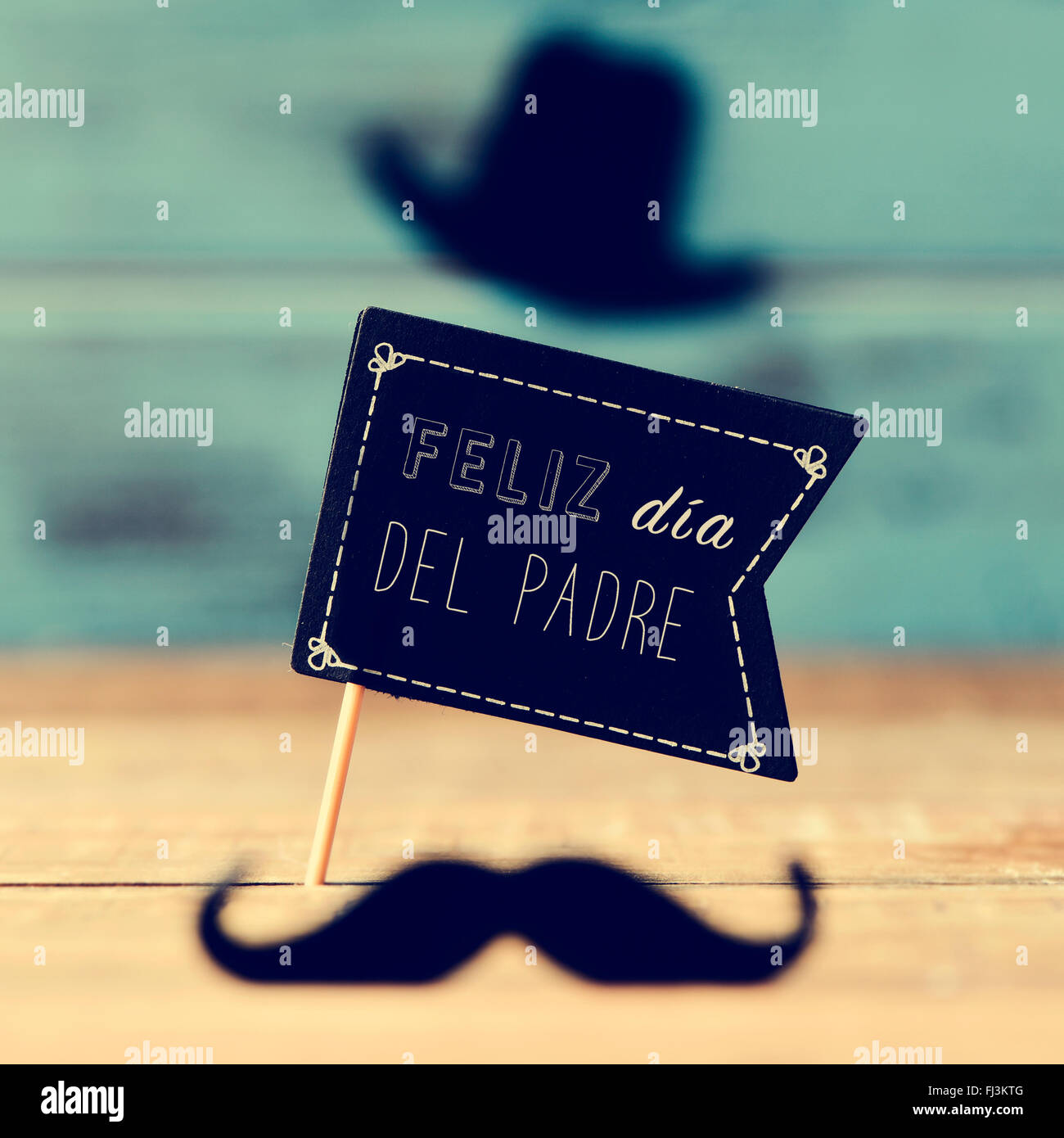 Feliz dia del padre message hi-res stock photography and images - Alamy