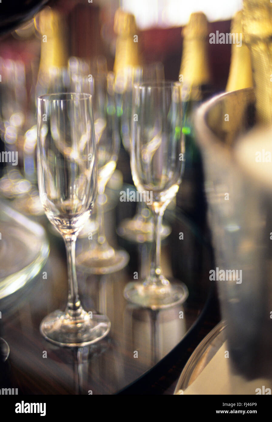 Empty champagne flutes bottle hi-res stock photography and images - Alamy