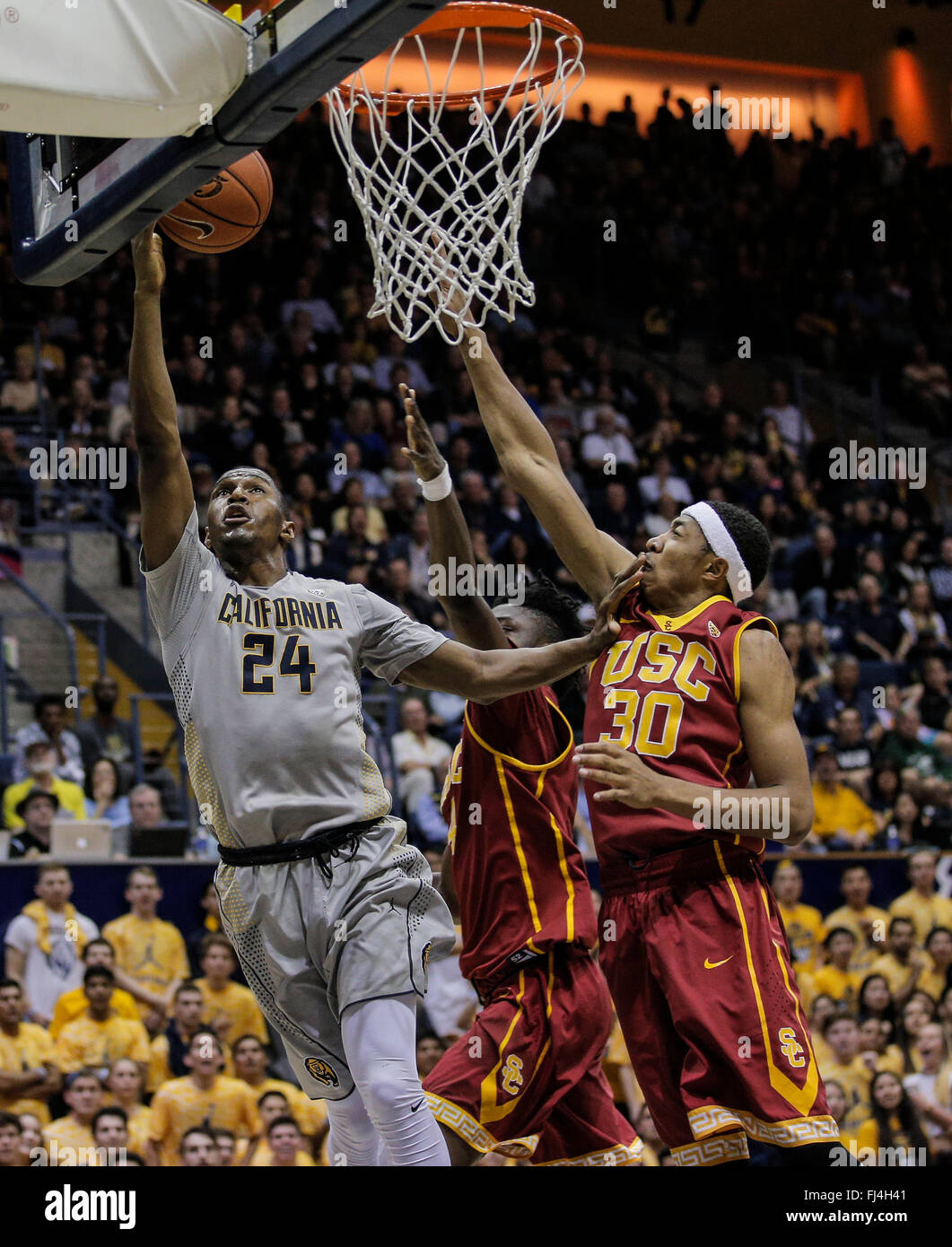 Berkeley CA, USA. 28th Feb, 2016. California G # 24 Jordan Mathews game ...