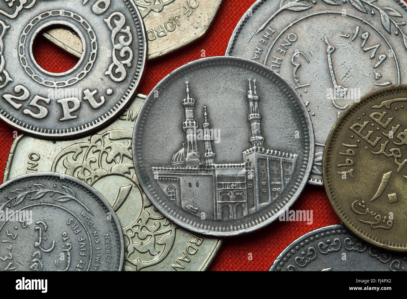 Coins of Egypt. Al-Azhar Mosque in Cairo depicted in the Egyptian 20 ...