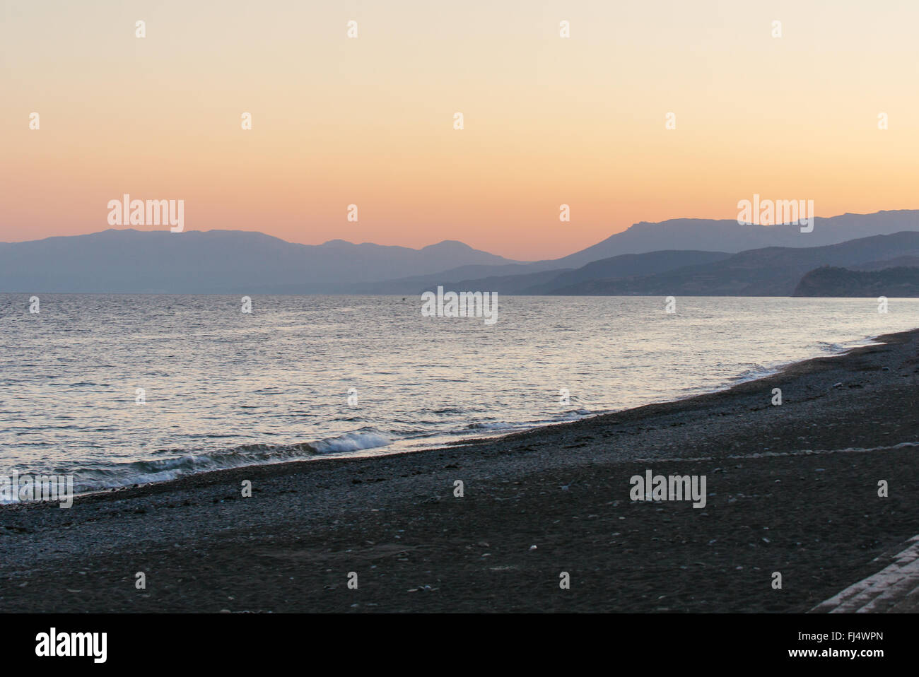 Peach sunset hi-res stock photography and images - Alamy