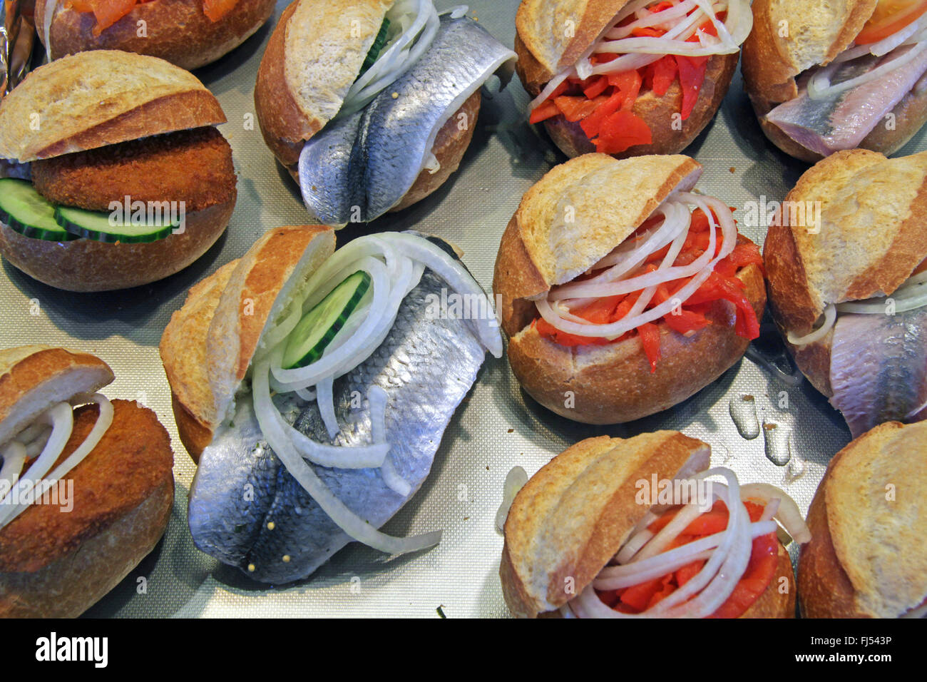 Fresh fish hi-res stock photography and images - Alamy