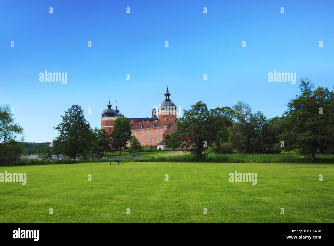 Gripsholm Slott (castle), one of the residences of the Swedish Royal ...