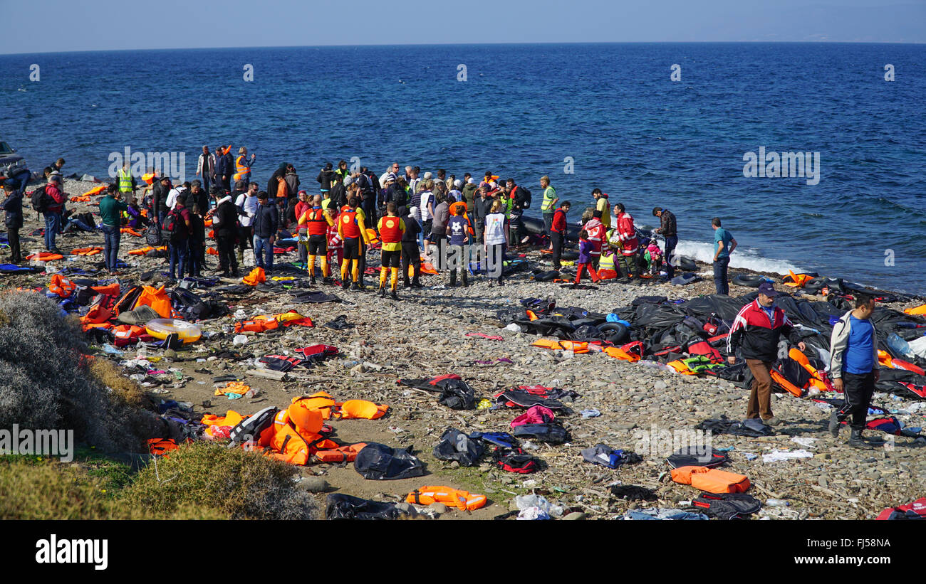 Lesvos island refugees hi-res stock photography and images - Alamy