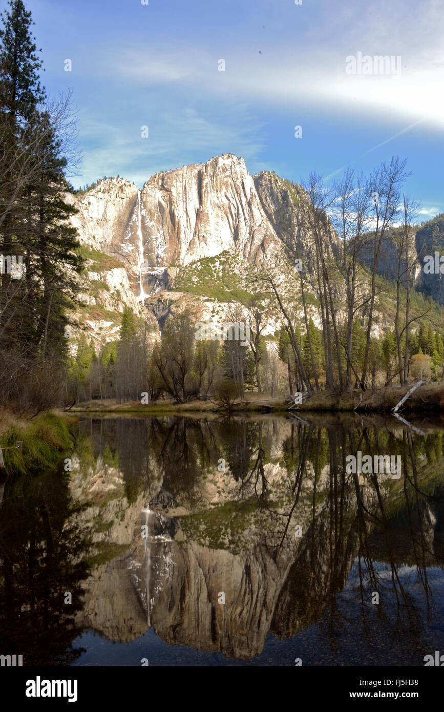 Mersed River, Yosemite National Park, California Stock Photo - Alamy